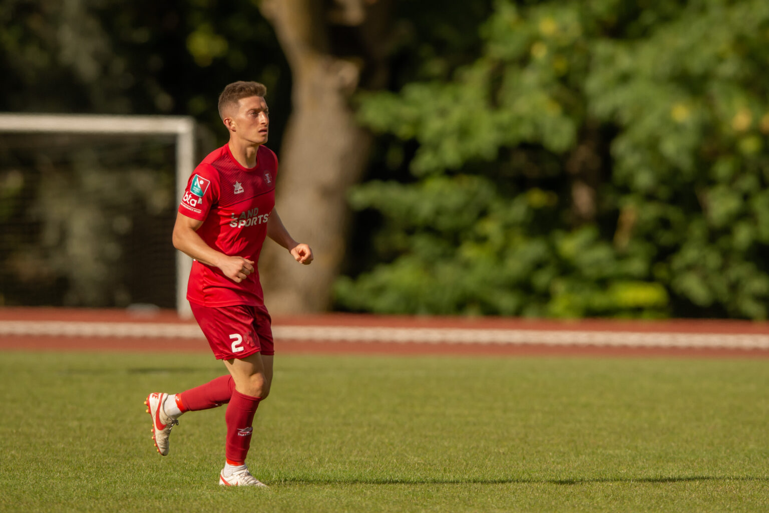 The Truth behind Ice Baths for Footballers: Are They Worth the Hype ...