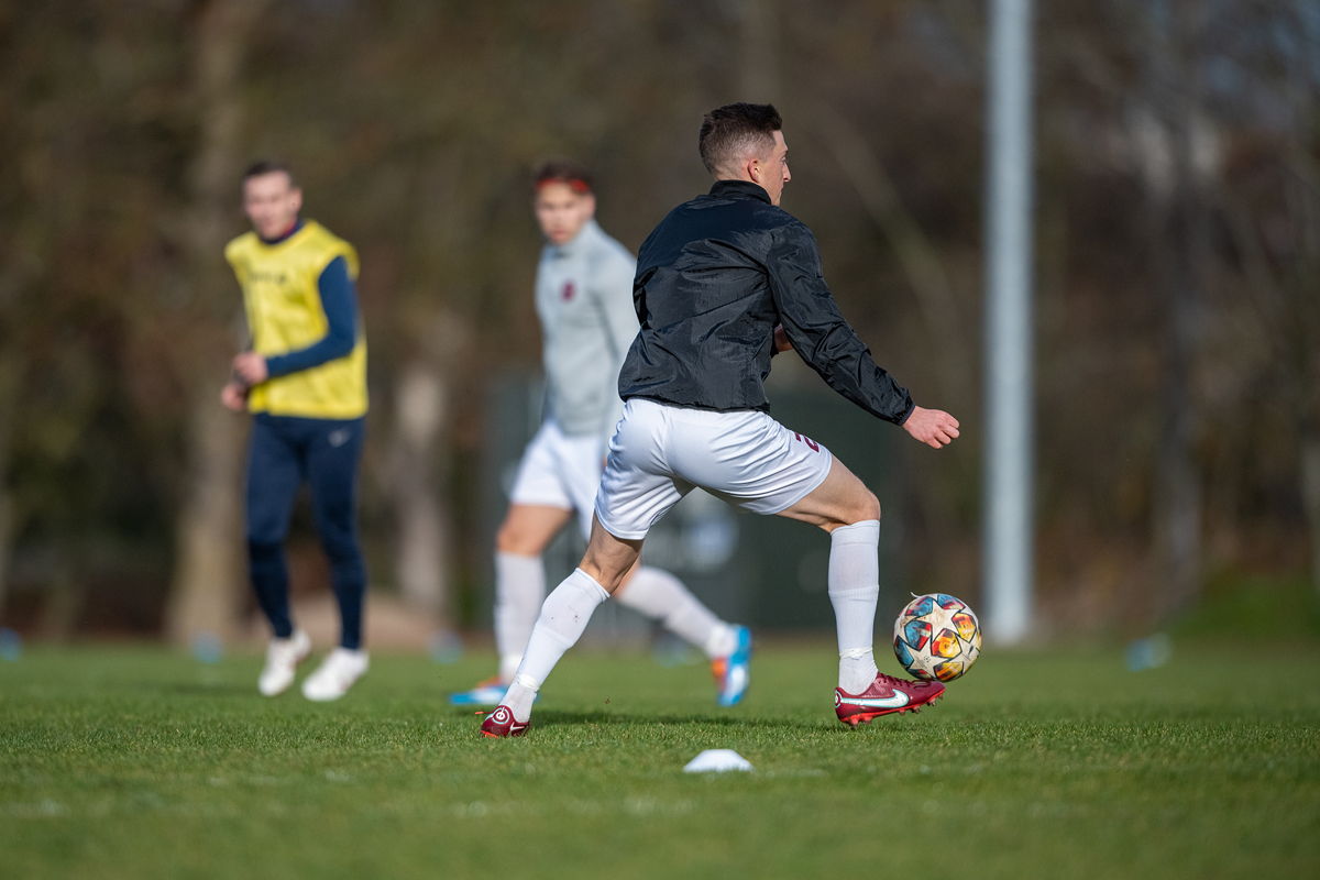 Become A Better Center Back in 4 Simple Steps | RicFit